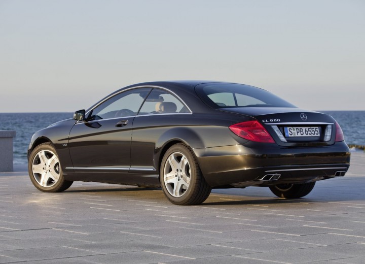 Mercedes-Benz CL (C216, facelift 2010) CL 500 V8 (435 Hp ...